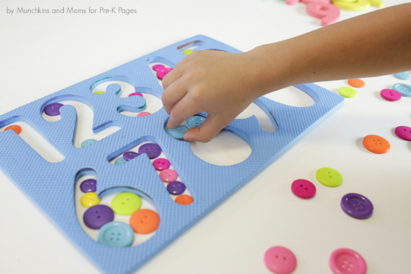 Button Counting Math Activity - Pre-K Pages